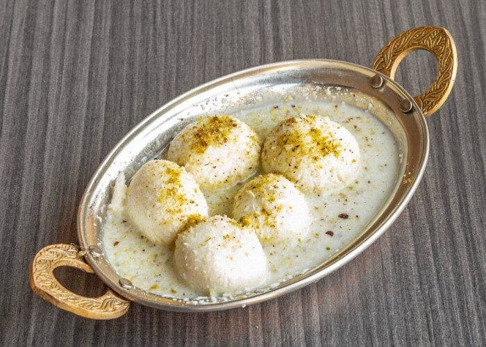 Dining Gift | Indian Taj Mahal Tandoori and Sweets